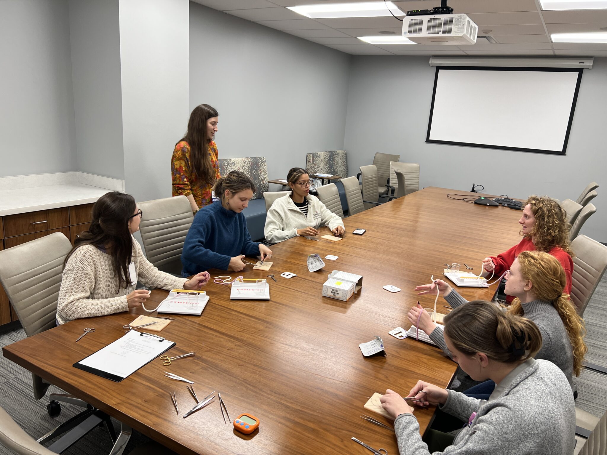 Annual Procedure Night for Medical Students featuring Residents and ...