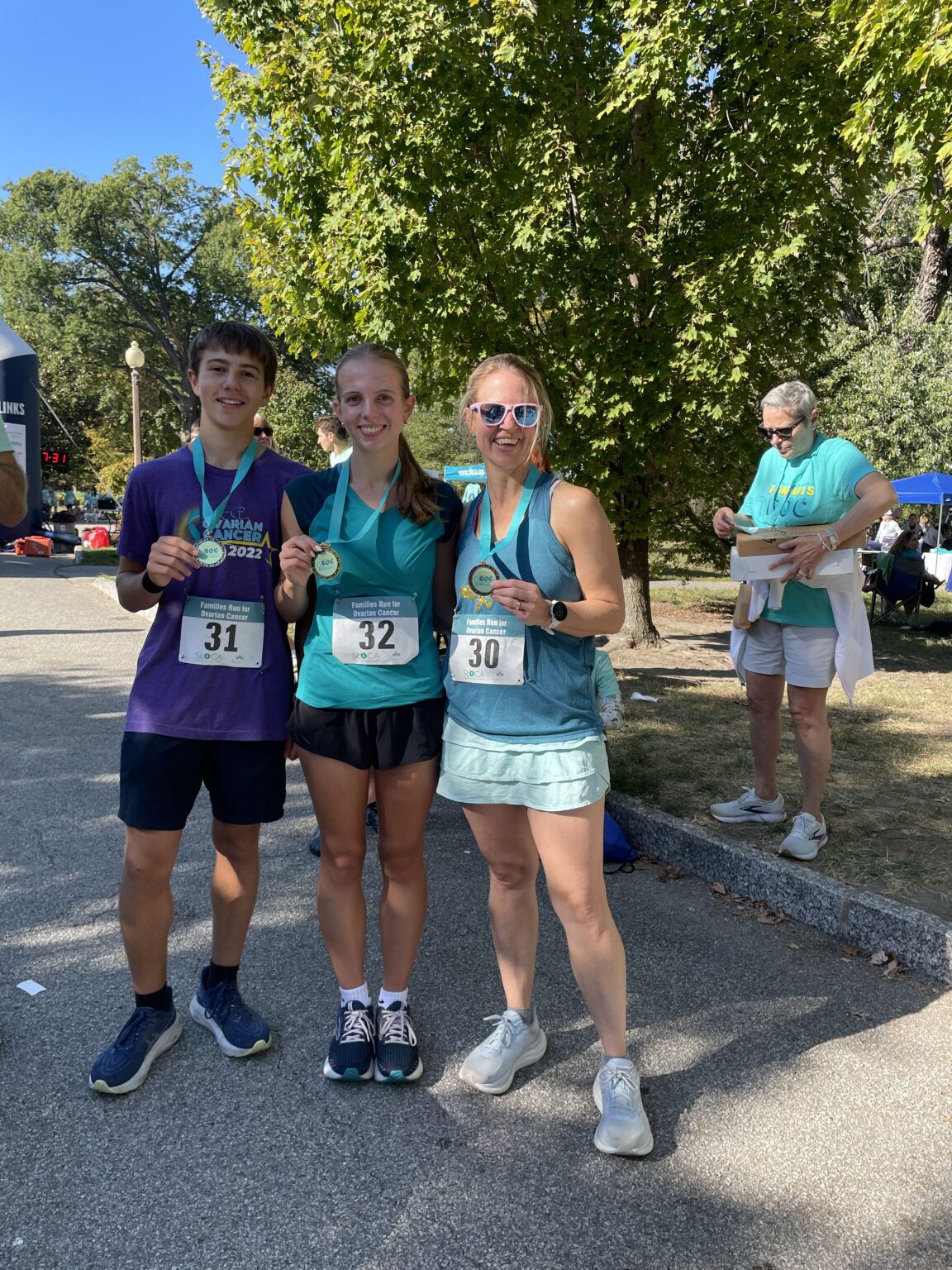 Team Shake Your Teal Feathers Runs for Ovarian Cancer Research ...